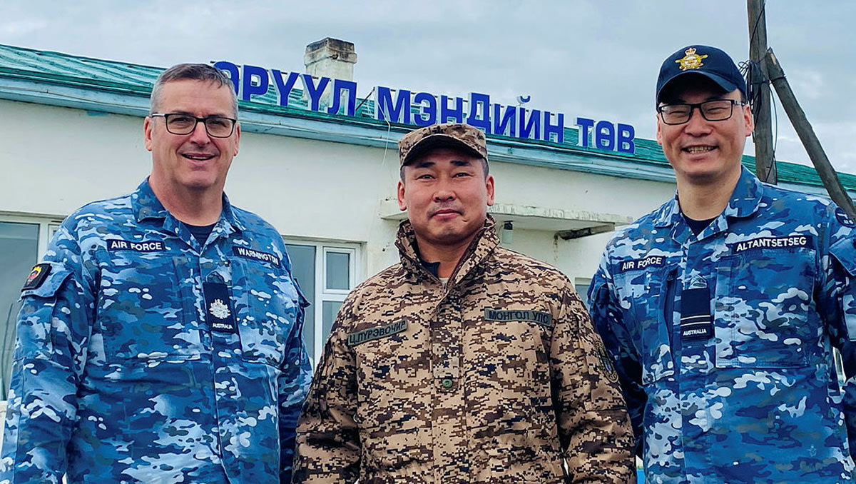 RAAF aviators help restore Mongolian hospital – Australian Aviation